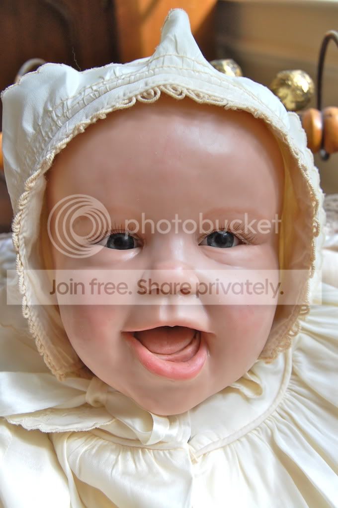 My first portrait sculpt of Suzette my friends baby. WIP - DollFan